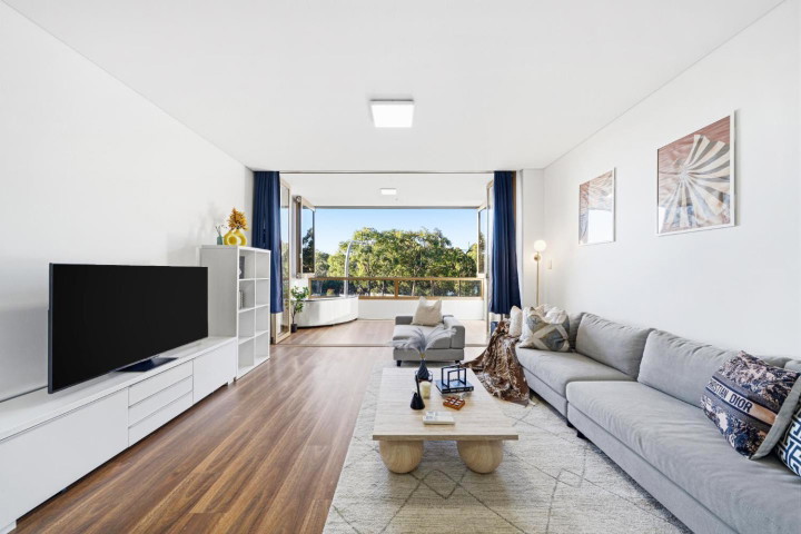 Rhodes Water Side Retreat, Pool & Sauna - Lane Cove National Park