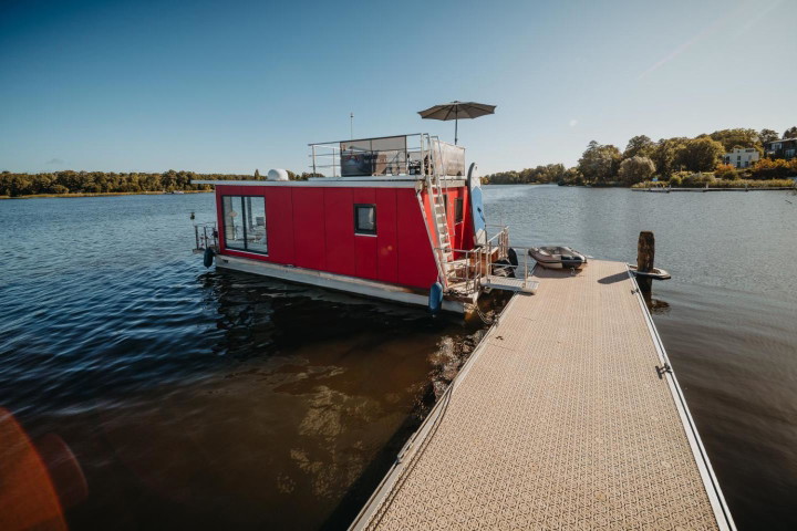 Schwimmendes Ferienhaus "Enola" Ihr Riverloft Auf Der Havel - Deutschland