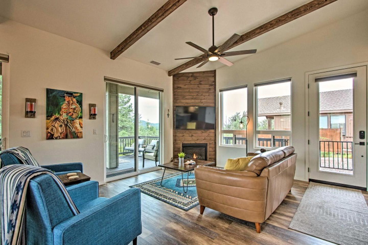 Hot Tub & Views: 'Mountain High Pines Retreat' - Pine, AZ