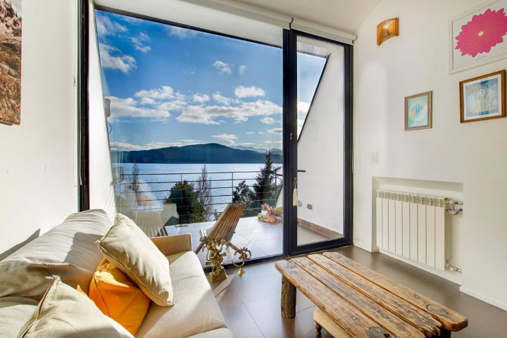 Moderno Y Acogedor Depto Con Deck & Vista Al Lago - Argentina