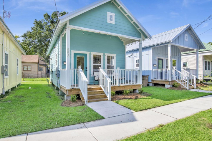 Brand New Cottage In Downtown Mobile! Walking-distance To Heart Of Downtown! - Alabama