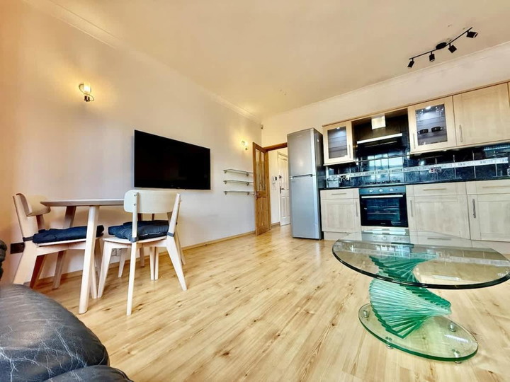 Spacious 1 Bed Flat - Free Parking - Quiet Area - ヘンリー・オン・テムズ