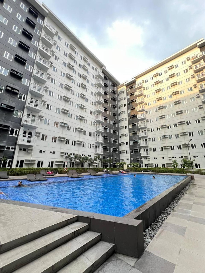 Paris Theme Near Ayala Feliz Mall 2br Netflix Prime Hbo Max Internet With Pool Parking Fee - Quezon City