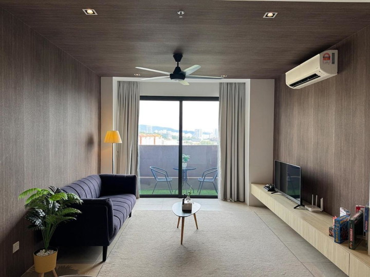 Stylish Muji-inspired Apartment At Lumi Tropicana Kl Skyline View 2 Balconies Fun Board Games A2-09 - Kota Damansara