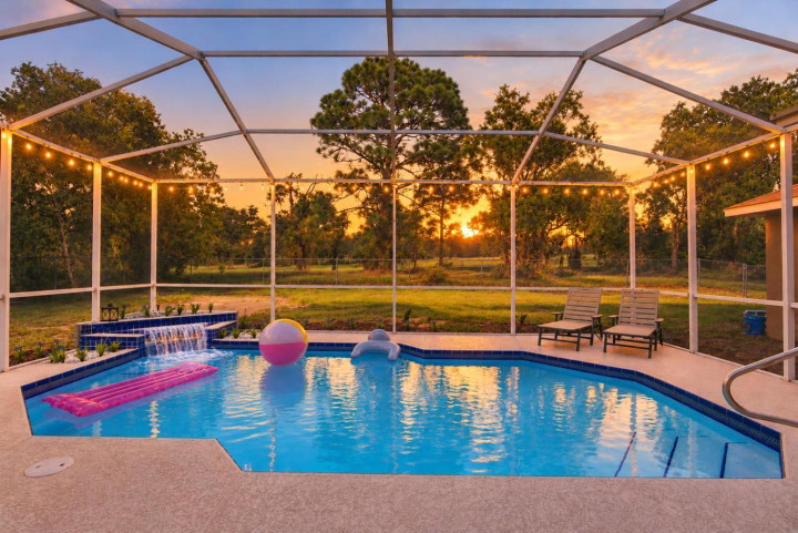 4br Private Pool, Game Room, Sleeps 10 - Spring Hill, FL