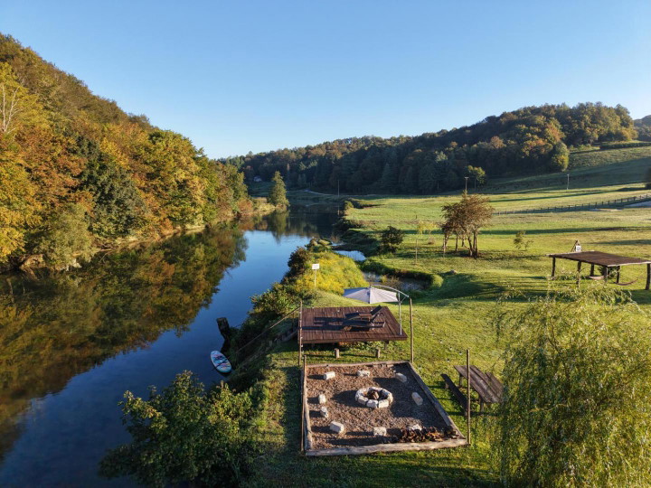 Dobra Vila I Riverside Cabin Retreat - Kroatien