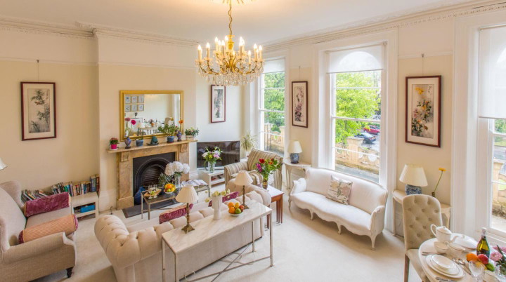 Flat 3, 6 Lypiatt Terrace Cheltenham Gloucestershire Gl50 2sx - Tewkesbury