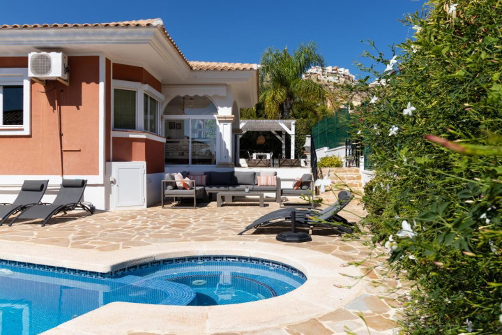 Casa De Familia - El Campello