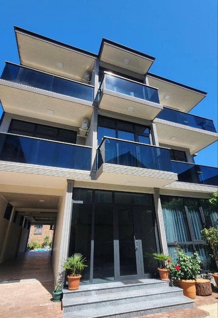 Best House - Georgia