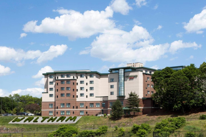 Courtyard By Marriott Boston Waltham - Waltham, MA