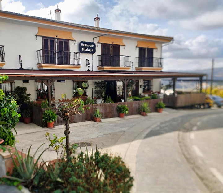 Hotel Restaurante Atalaya - Comares