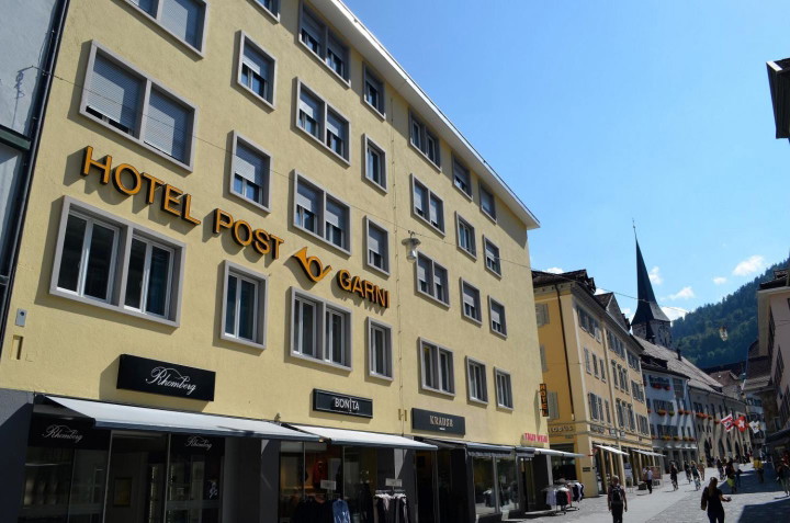 Central Hotel Post - Coire