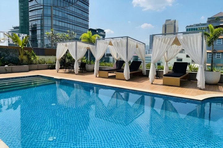 Clover Hotel Monivong - Cambodia