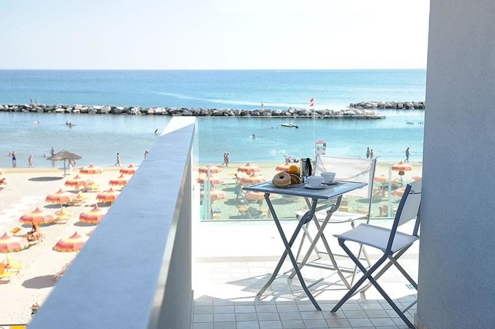 Hotel & Residence Cavalluccio Marino - Rimini