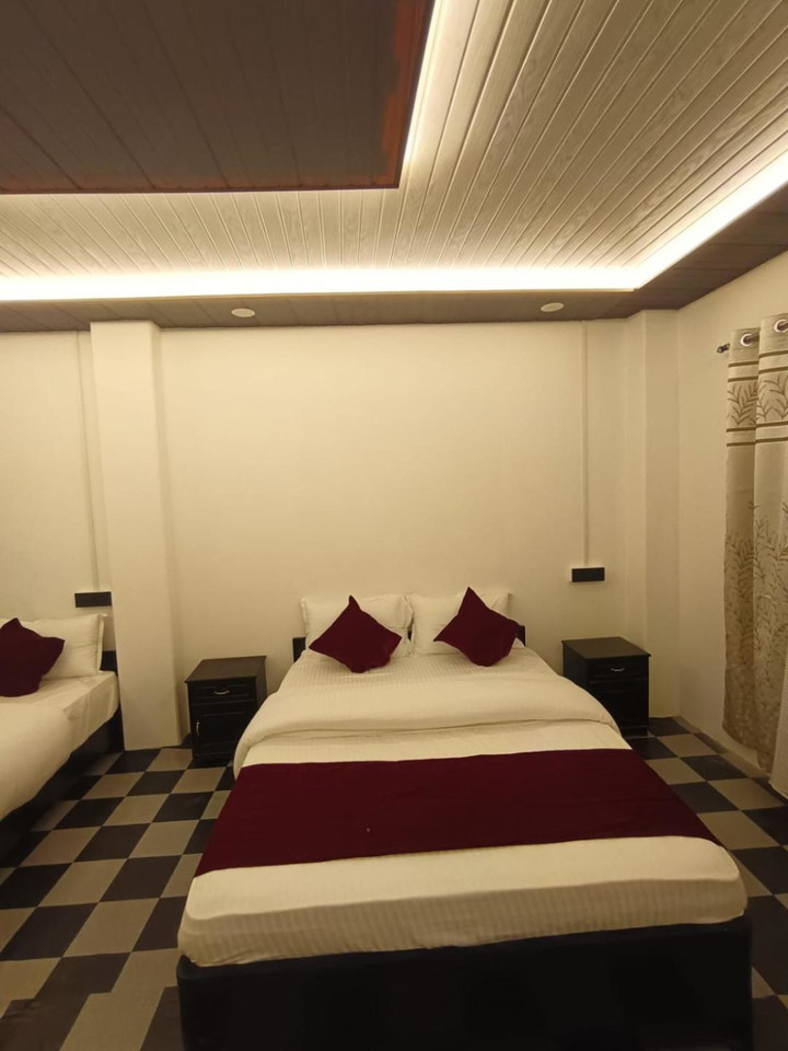 Ad Restaurant And Homestay - China