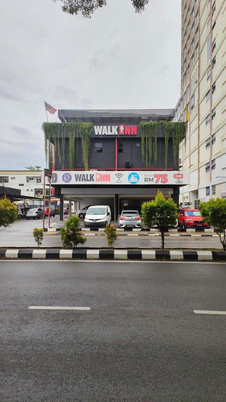 Walk Inn - Miri