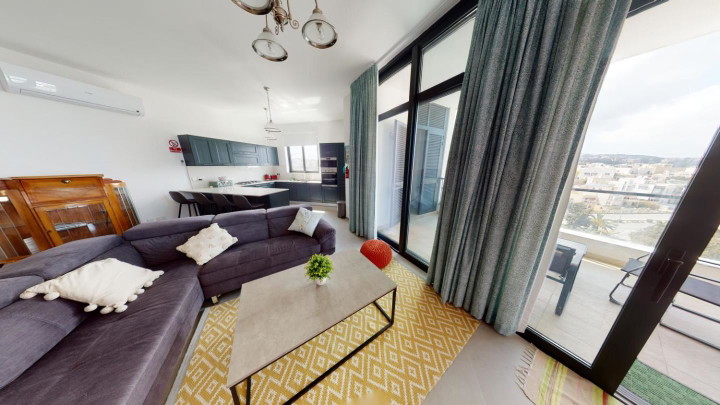 St Julians Central Luxury Apartment - Malta