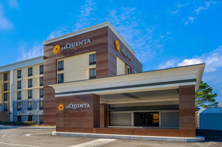 La Quinta Inn By Wyndham Columbia Se Fort Jackson - Columbia, SC