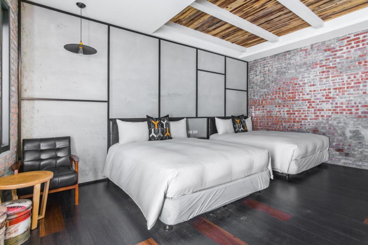 Warehouse Inn - Kaohsiung City