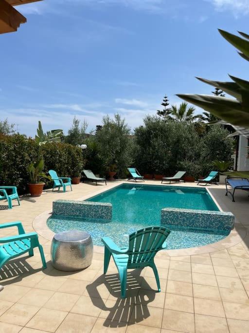 Villa Cetta Al Mare….o In Piscina? - Corato