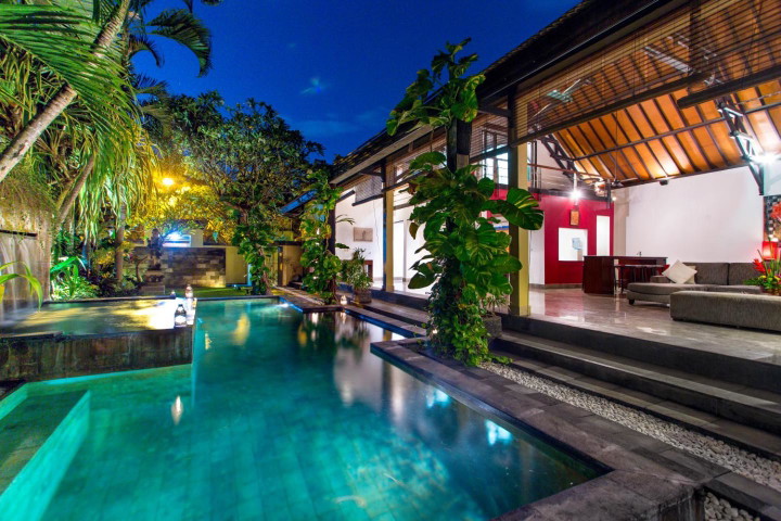 Villa Taksu Legian - Legian