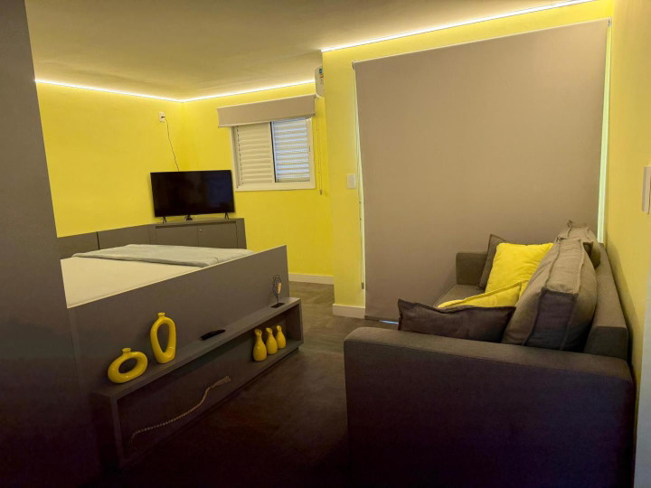 Flat Red Sorocaba - Yellow - Sorocaba