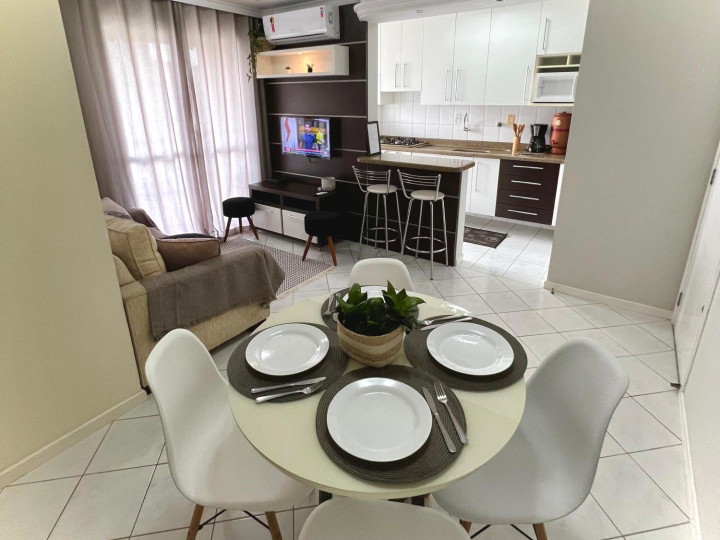Apartamento Central C/ Garagem E Wi-fi - Criciúma