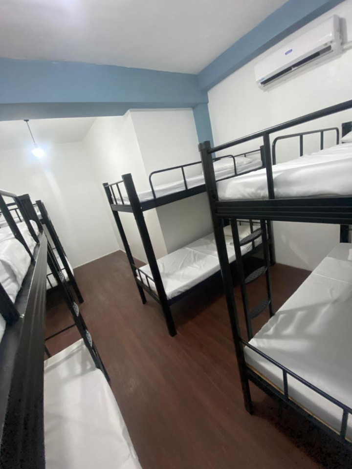 Lime Lite Manila Hostel - Pasay