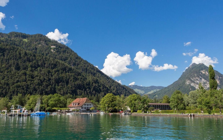 Neuhaus Golf- & Strandhotel - Sigriswil