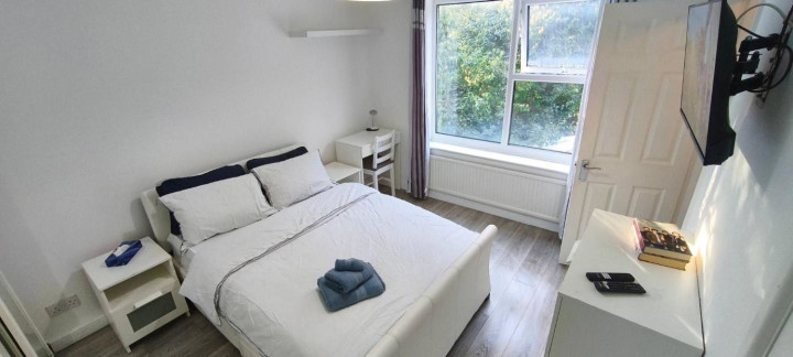 Delightful Large Double Room Ensuite Chelmsford - Chelmsford