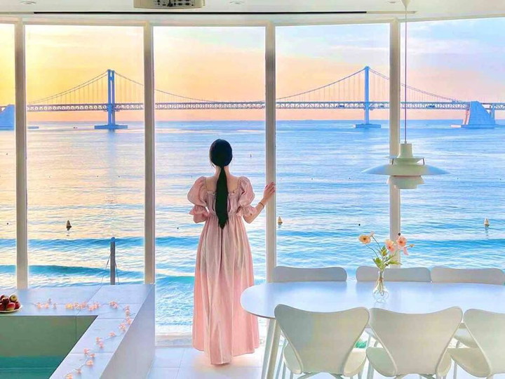 Stay Moment - Busan