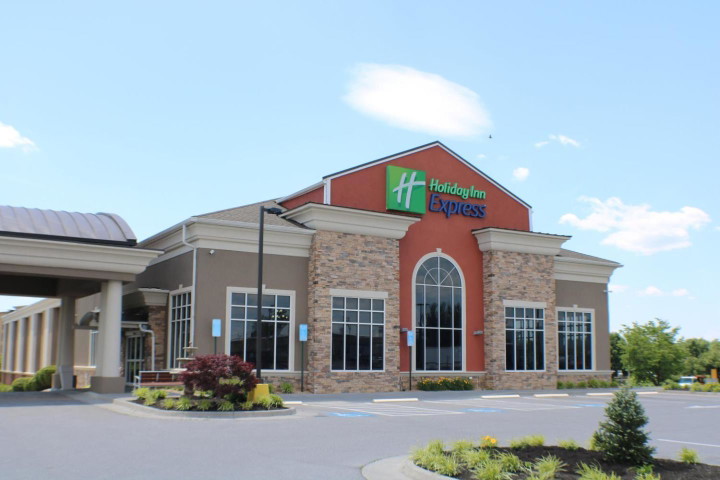 Holiday Inn Express Woodstock-shenandoah Valley By Ihg - Shenandoah National Park