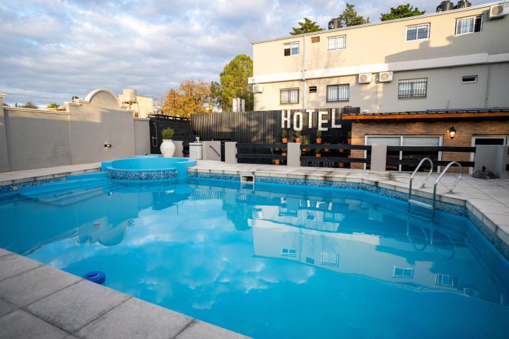 Nuevo Centro Hotel Villa Carlos Paz - Villa Carlos Paz