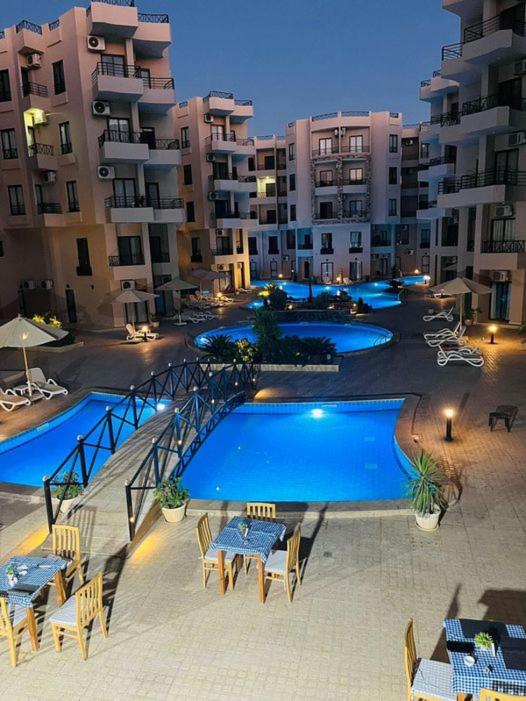 Aqua Tropical Hurghada Premium Poolside Apartment - Hurghada