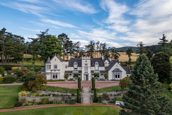 Douneside House - Aberdeenshire