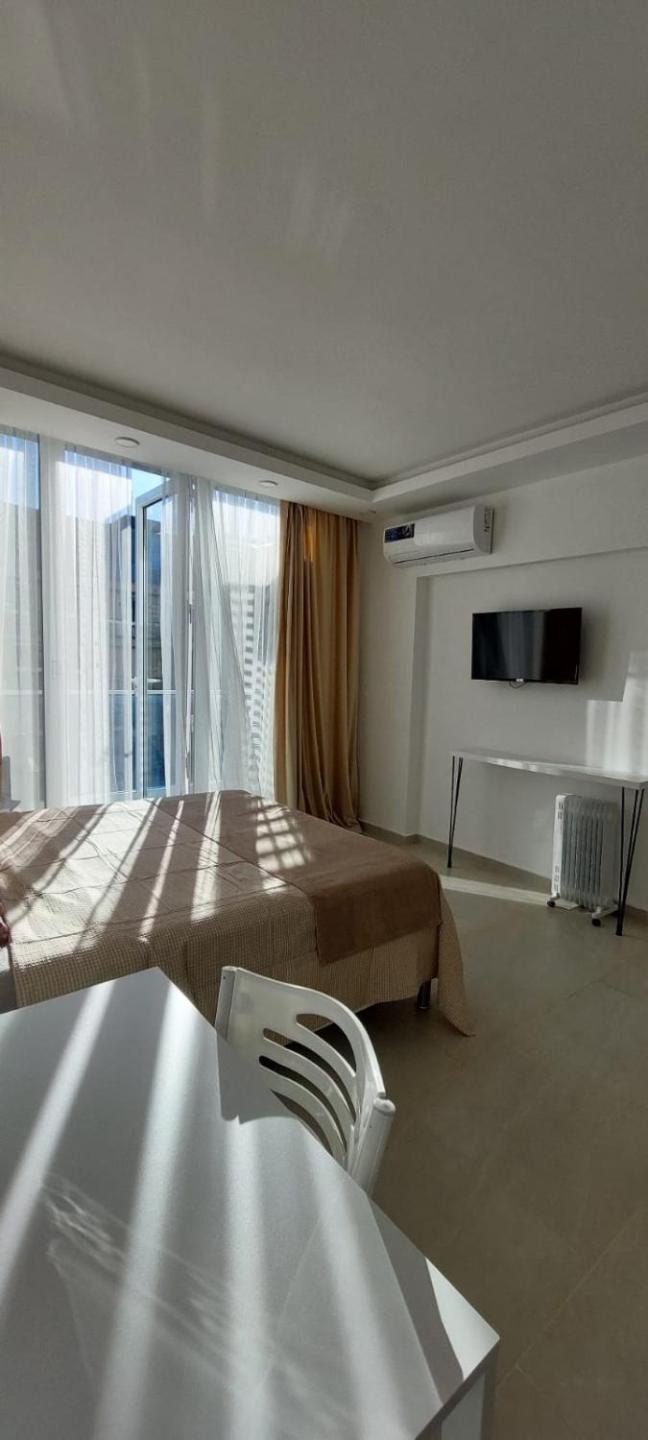 Apart Hotel Sunrise - Batumi