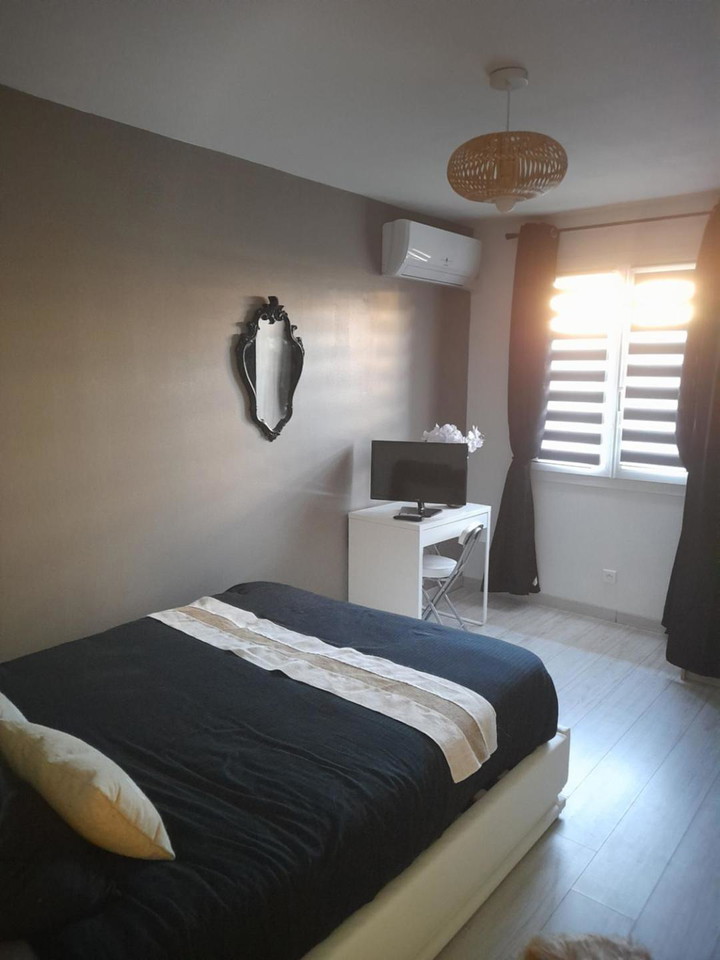 Chambre Climatisée à Louer Chez L'habitant - Saint-Jean-de-Braye