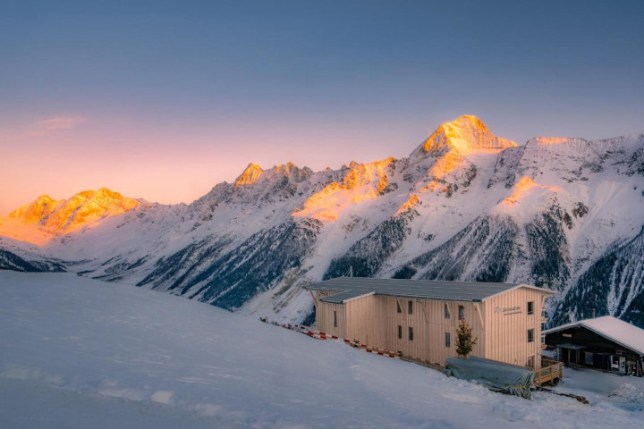 Momentum, Die Lauchernalp Lodge - Kandersteg