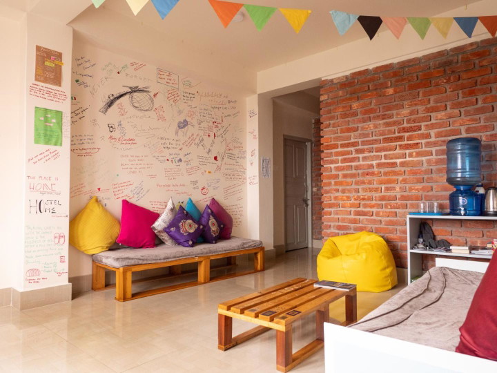 Tag Along Backpackers - Gangtok
