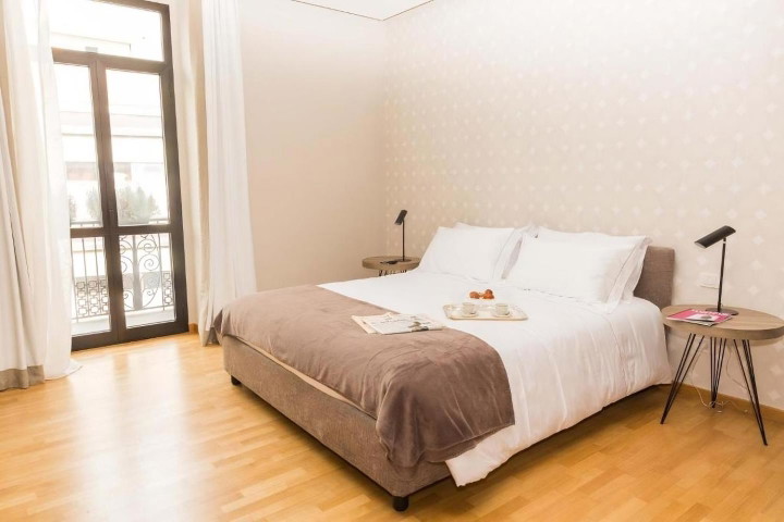 200 Rooms & Terrace - Bari