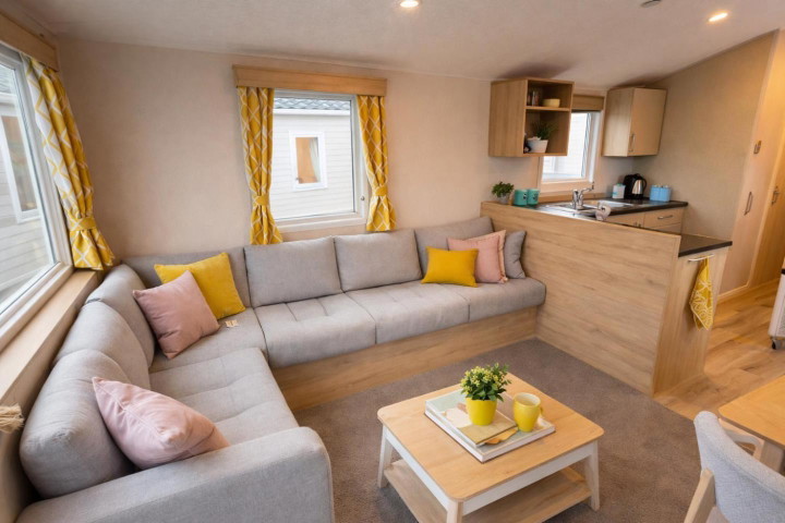 M&b Holiday Home St Osyth Cozy Beach Side Caravan 4 Beds, 3 Sofa Bed, 7 Sleep, Wifi, Tea And Coffee, Free Parking - Mersea Island