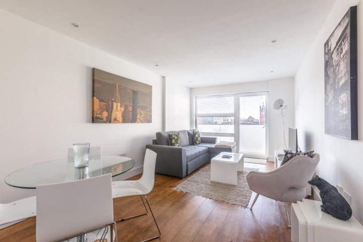 Luxury 2-bed Flat Parking Near Tube And Emirates - Central London
