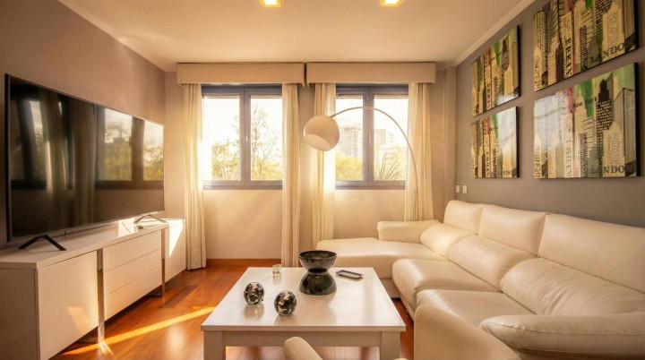 Luxury Apt In Plaza De España - Free Parking - Tomares