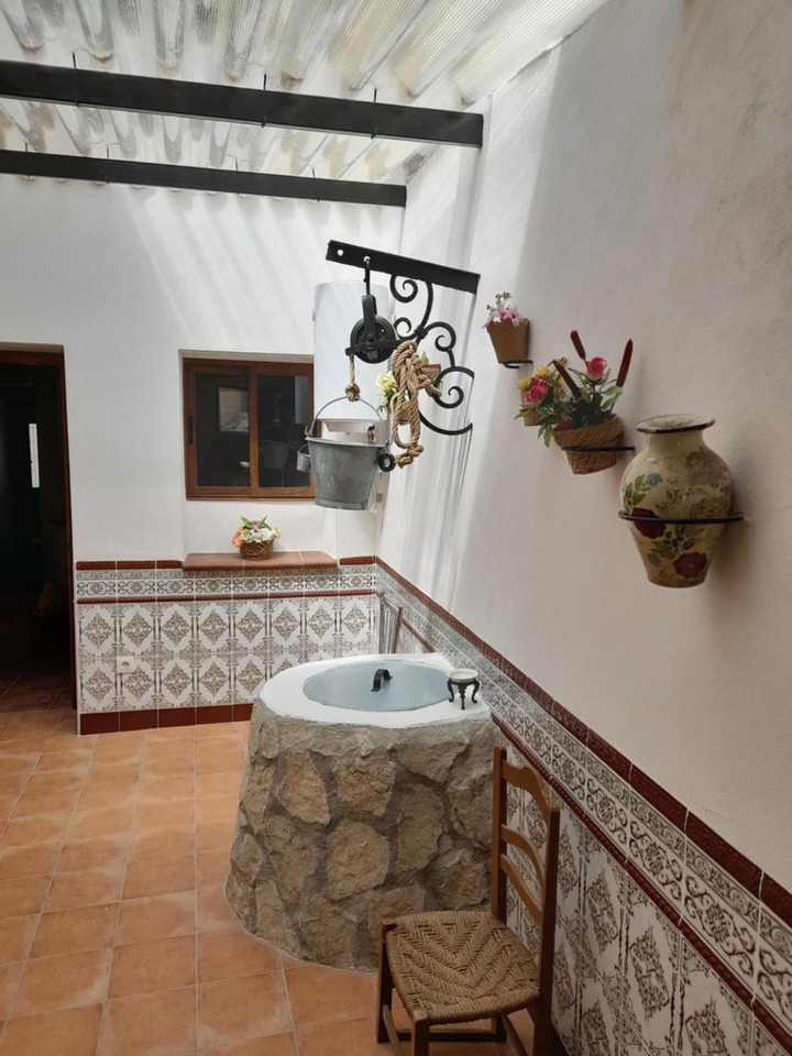 Los Artesanos De Andrea - Alcalá del Júcar