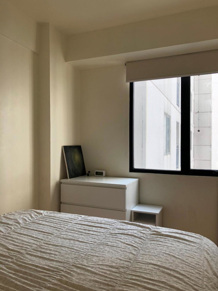 Moagi Stay Geranium - Netflix Ready! At Bassura City Apartment - Jakarta