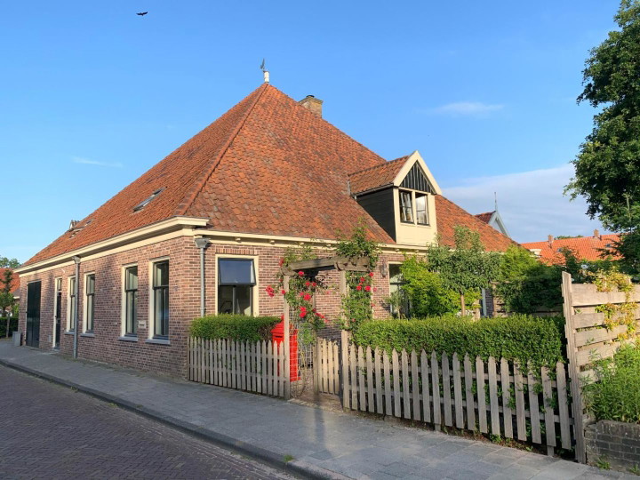 "De Walvisch", Appartement In Authentieke Boerderij - Volendam