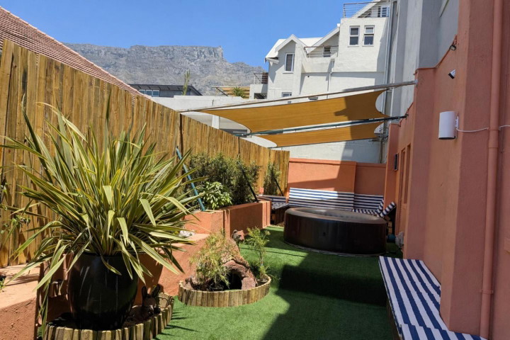Sweetstay - Kloof Street - Camps Bay