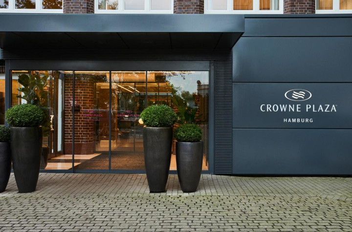 Crowne Plaza Hamburg-city Alster By Ihg - Hamburg