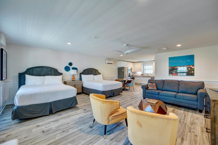 102 Queen Ada Suite, 1st Floor Low Tide - Topsail Beach, NC