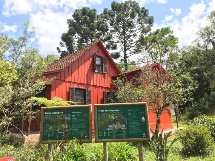 Casa Colonial Azul Santuário Bellatrix - Paraná (estado)